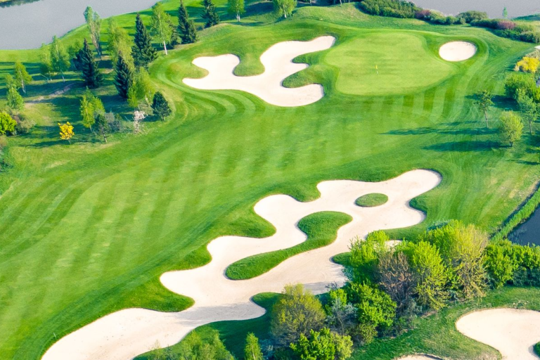 7 Common Golf Course Grass Types - Golf Course Turf Varieties